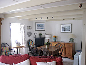 Corner Cottage, Treen. Cornwall Far West Accommodation List